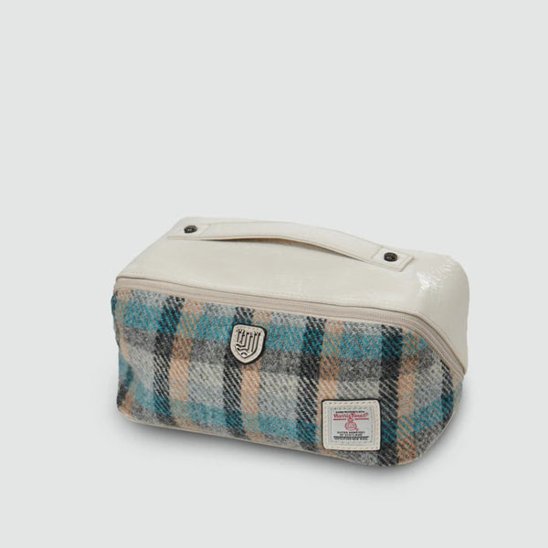 Islander Toiletry Bag - Horse in the Box
