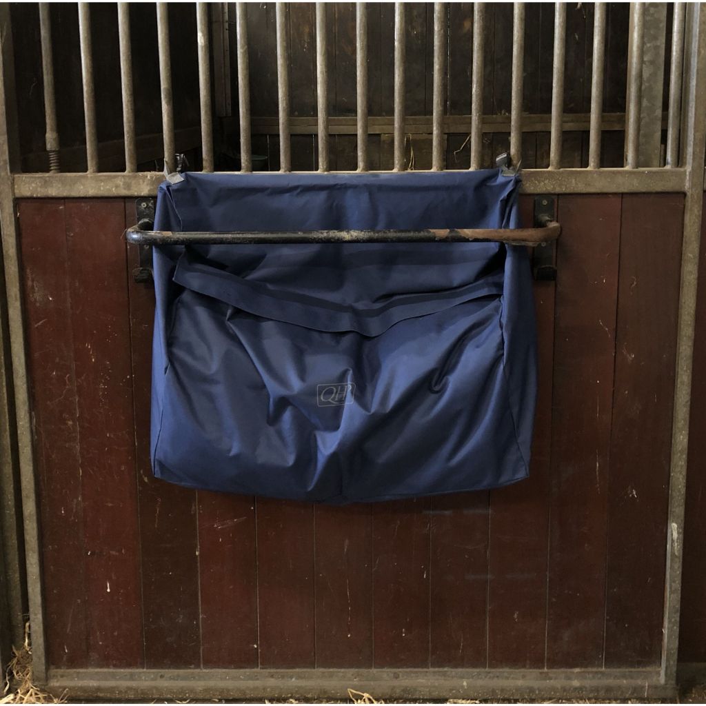 QHP Stable Storage Bag – Horse in the Box